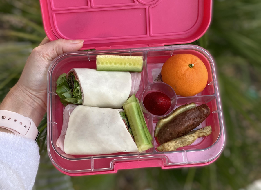 5 Simple Tips for Packing School Lunches